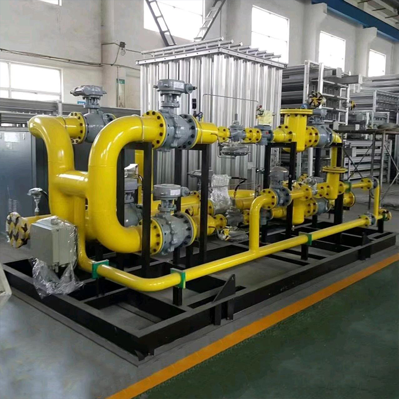 Pressure reduction and metering system