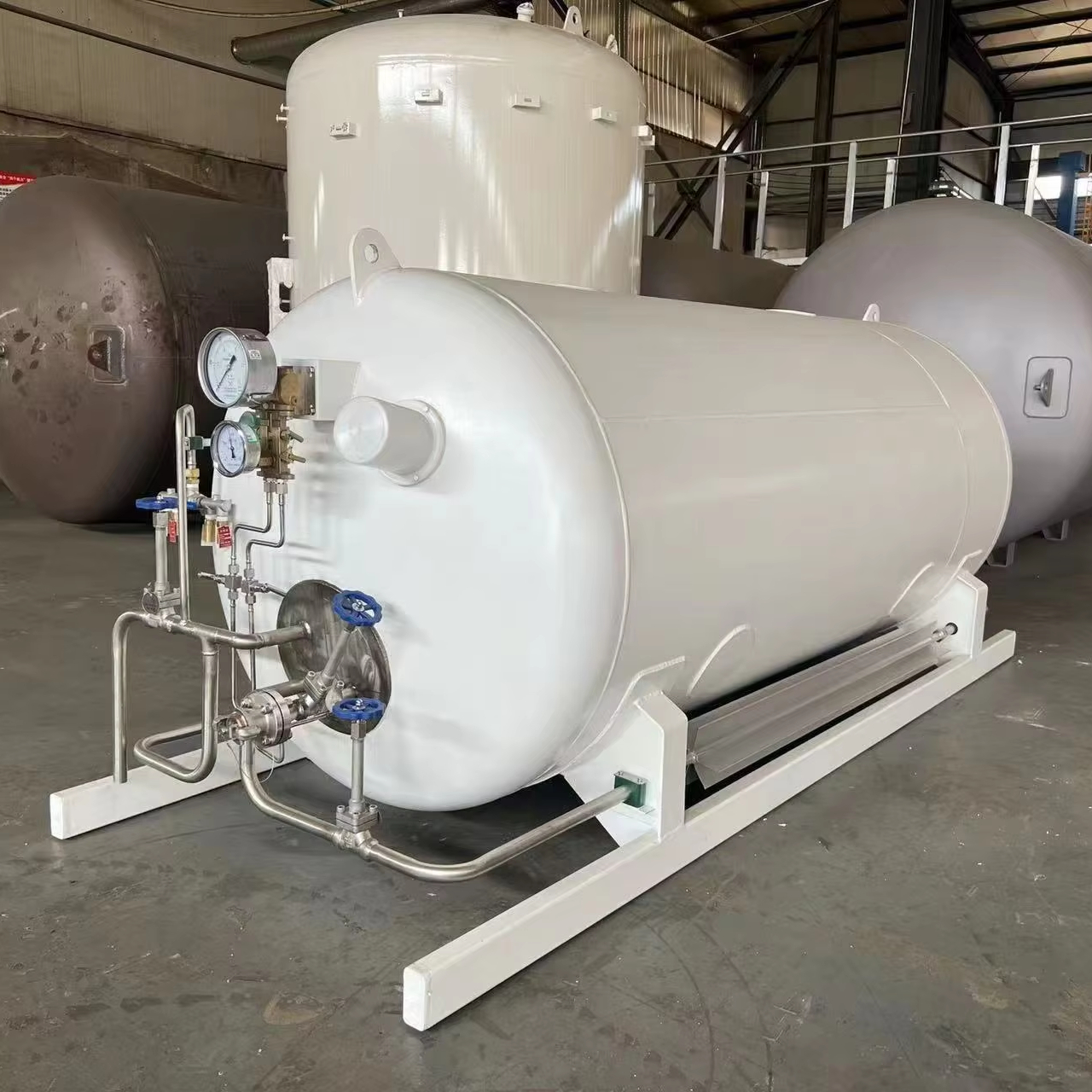 Double walled argon tank